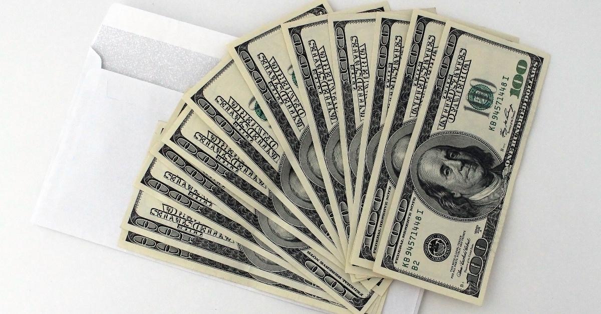 When Do You Get the Sign-On Bonus at Amazon? Pay Out, Explained