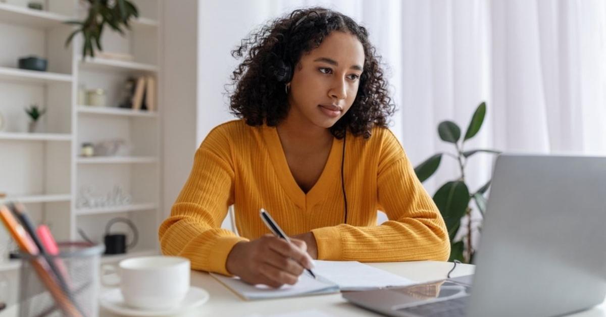 Banks With the Best Sign-On Bonuses — What to Know