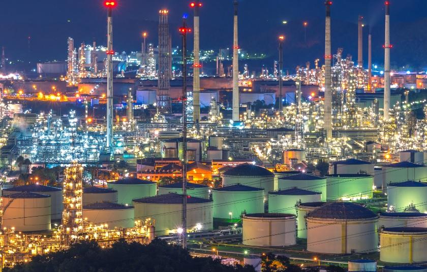 These 5 Refiners Make Half the Crude Oil in the US