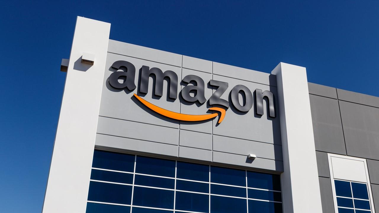 Amazon Receives Project Kuiper Approval, Stock Rises