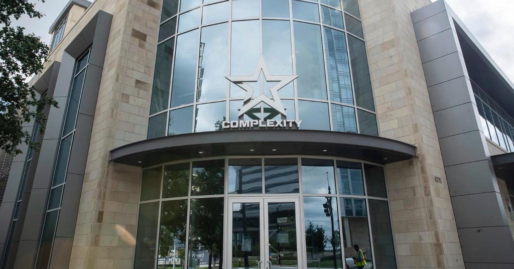 Who Owns Complexity Gaming? Info on Esports Org & Lenovo Sponsorship