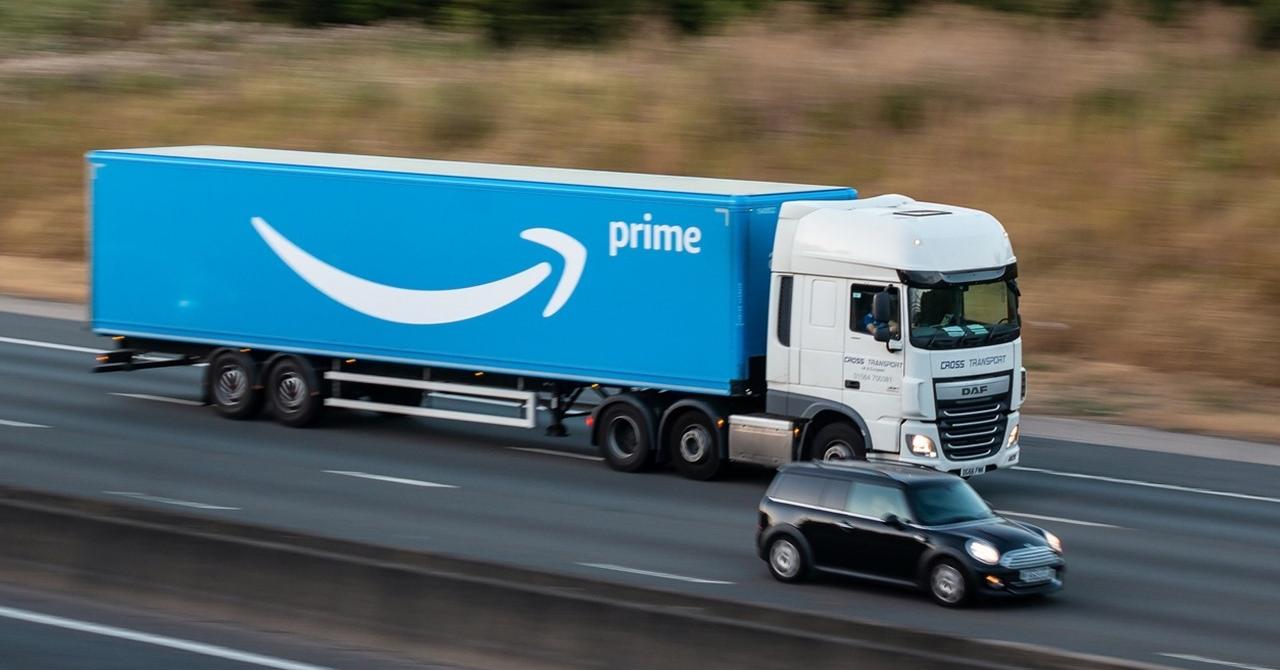 Why Is Amazon So Successful in the Competitive Retail Market?