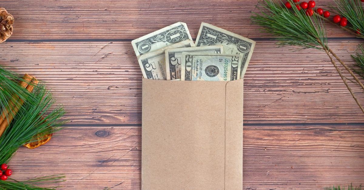 Here Are 5 Ideal Ways to Spend Your Holiday Bonus This Year