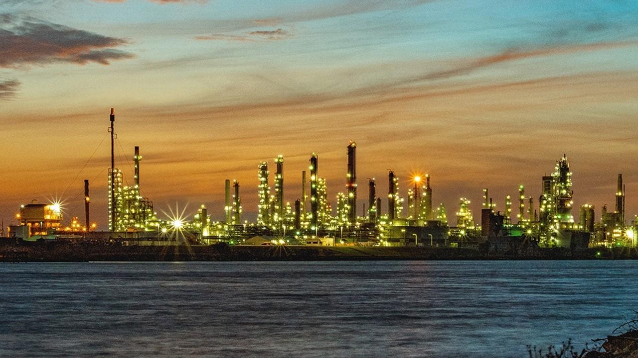 Who Owns Valero Gas Stations?