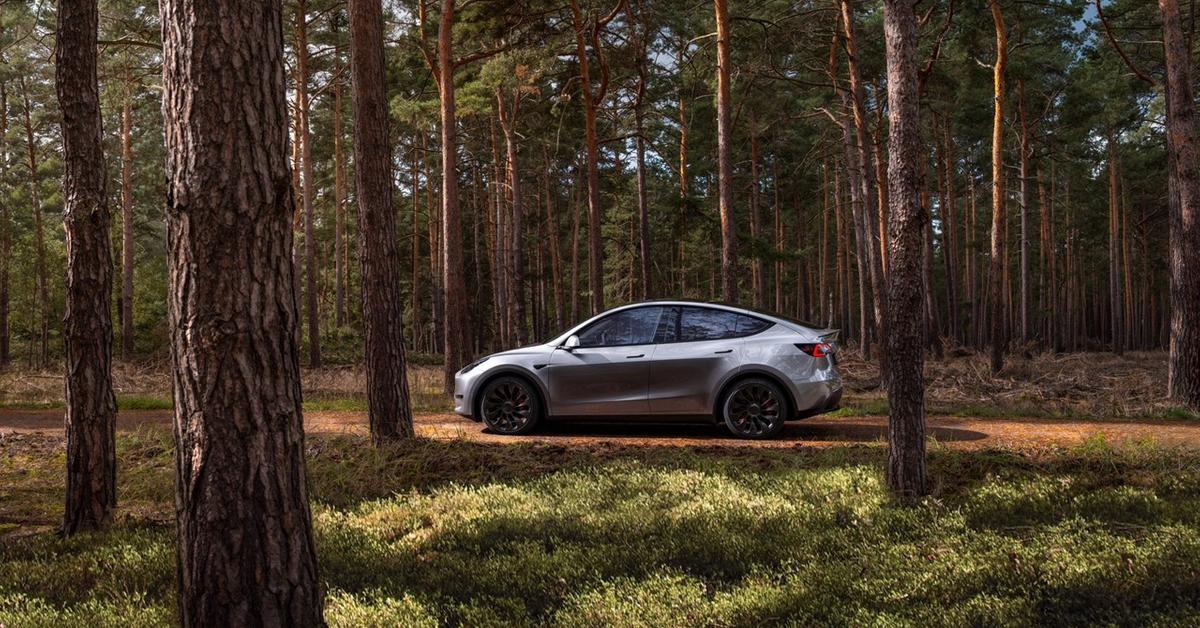 Which EVs Qualify for the Full EV Tax Credit? A Jolt of Savings