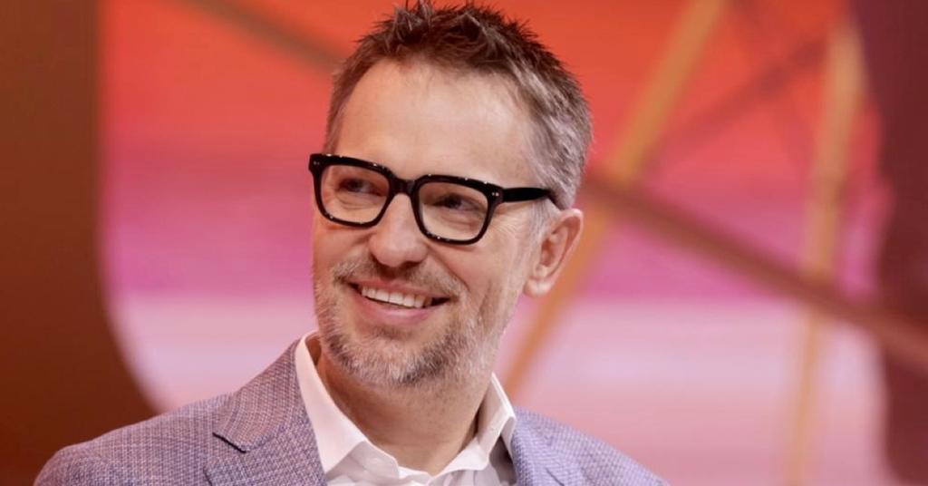 What Is LinkedIn CEO Ryan Roslansky's Net Worth?