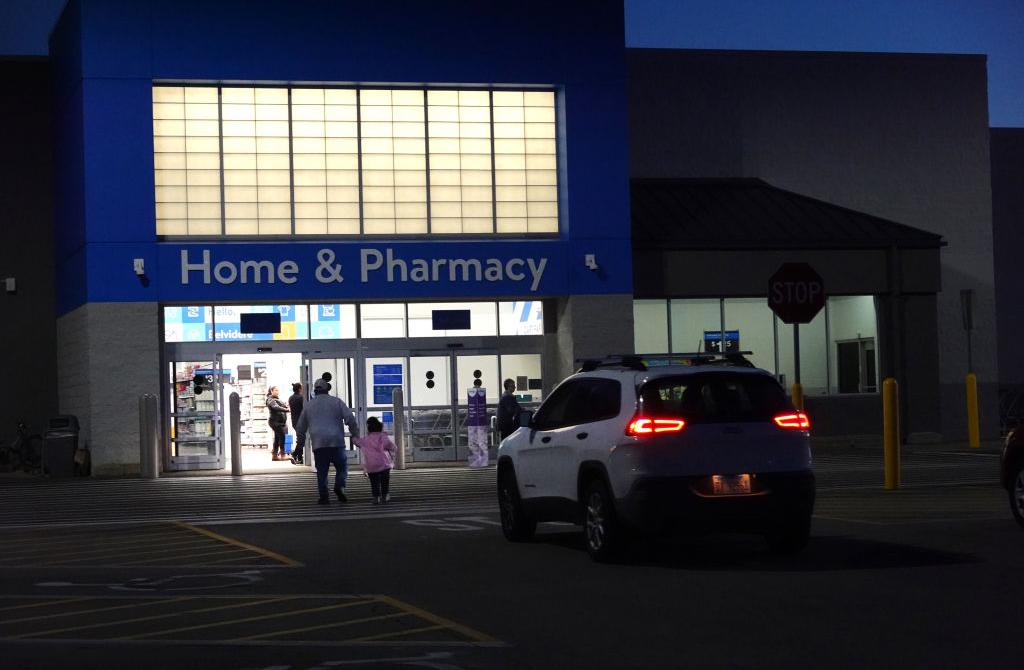 Here Are 5 Stores That Offer Curbside Returns