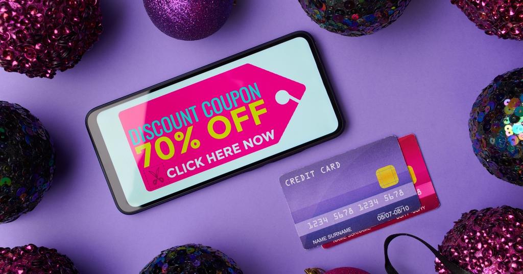 Cash vs. Gift Card — Which Is a Better Gift?