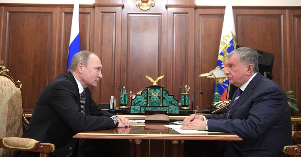 Igor Sechin's Net Worth: Former Prime Minister Has Close Ties to Putin