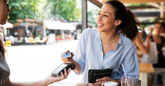 Are Discover Cards Good? Here Are the Pros and Cons