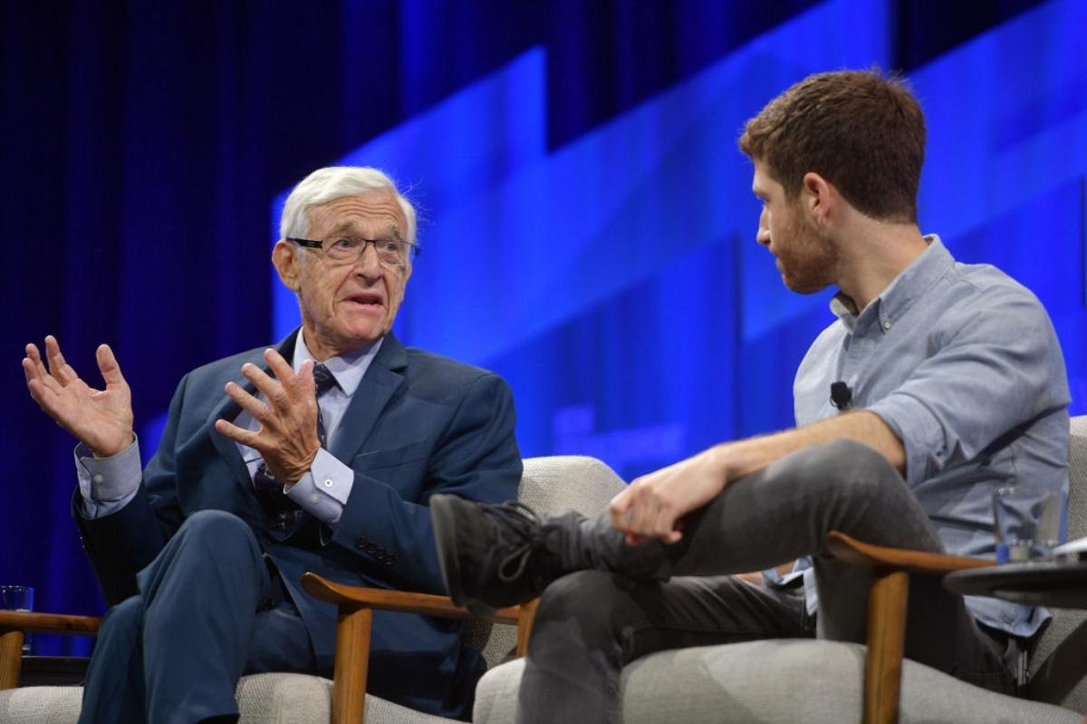 How Venture Capitalist Alan Patricof Built His Net Worth