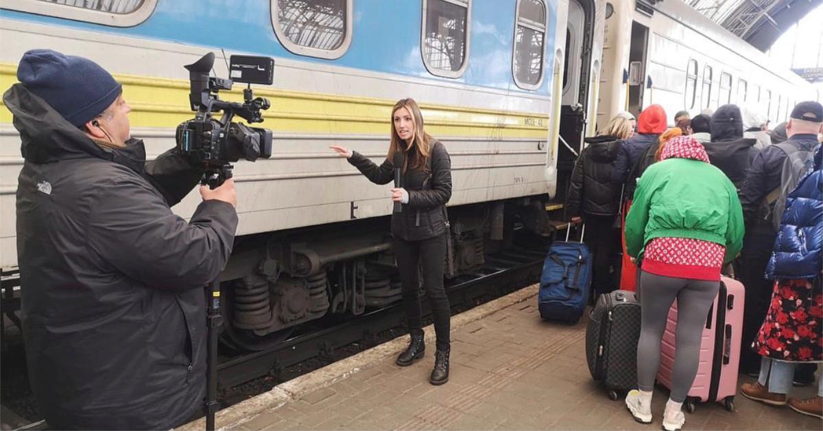 Alex Hogan's Fox News Salary: Info on TV Correspondent