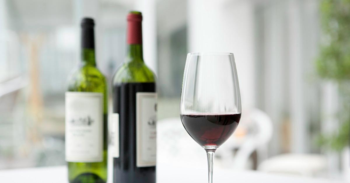 Publicly-Traded Alcohol Companies: Anheuser-Busch InBev, Diageo, and More