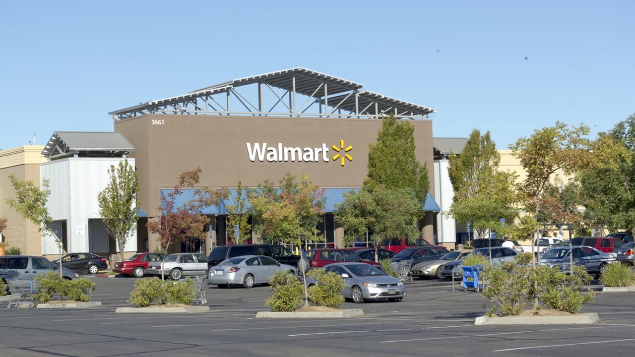 Where Are Walmart Drive-In Theaters?