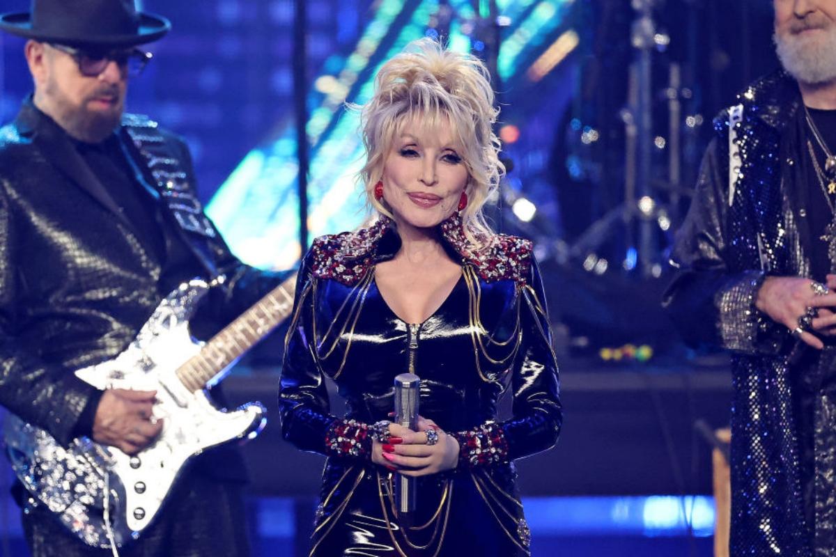 Where to Buy Dolly Parton's Duncan Hines Cake and Baking Mixes
