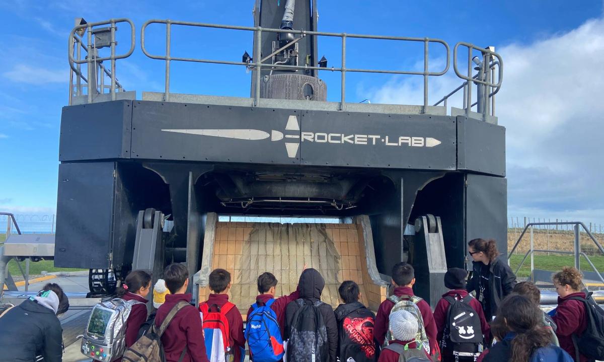 SpaceX Peer Rocket Lab Looks Like a Buy Before VACQ Merger Date