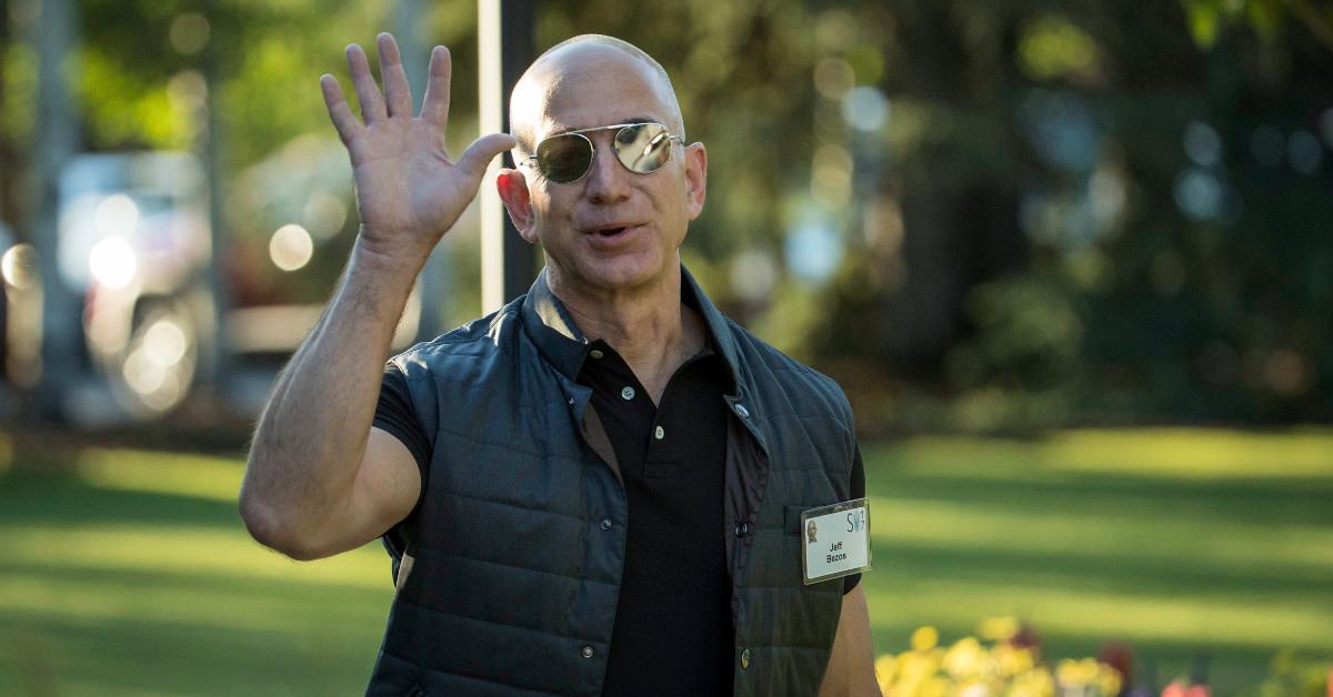 Jeff Bezos Steroids Speculation Abounds—How the Billionaire Got So Fit Jeff Bezos Steroids Speculation Abounds—How the Billionaire Got So Fit