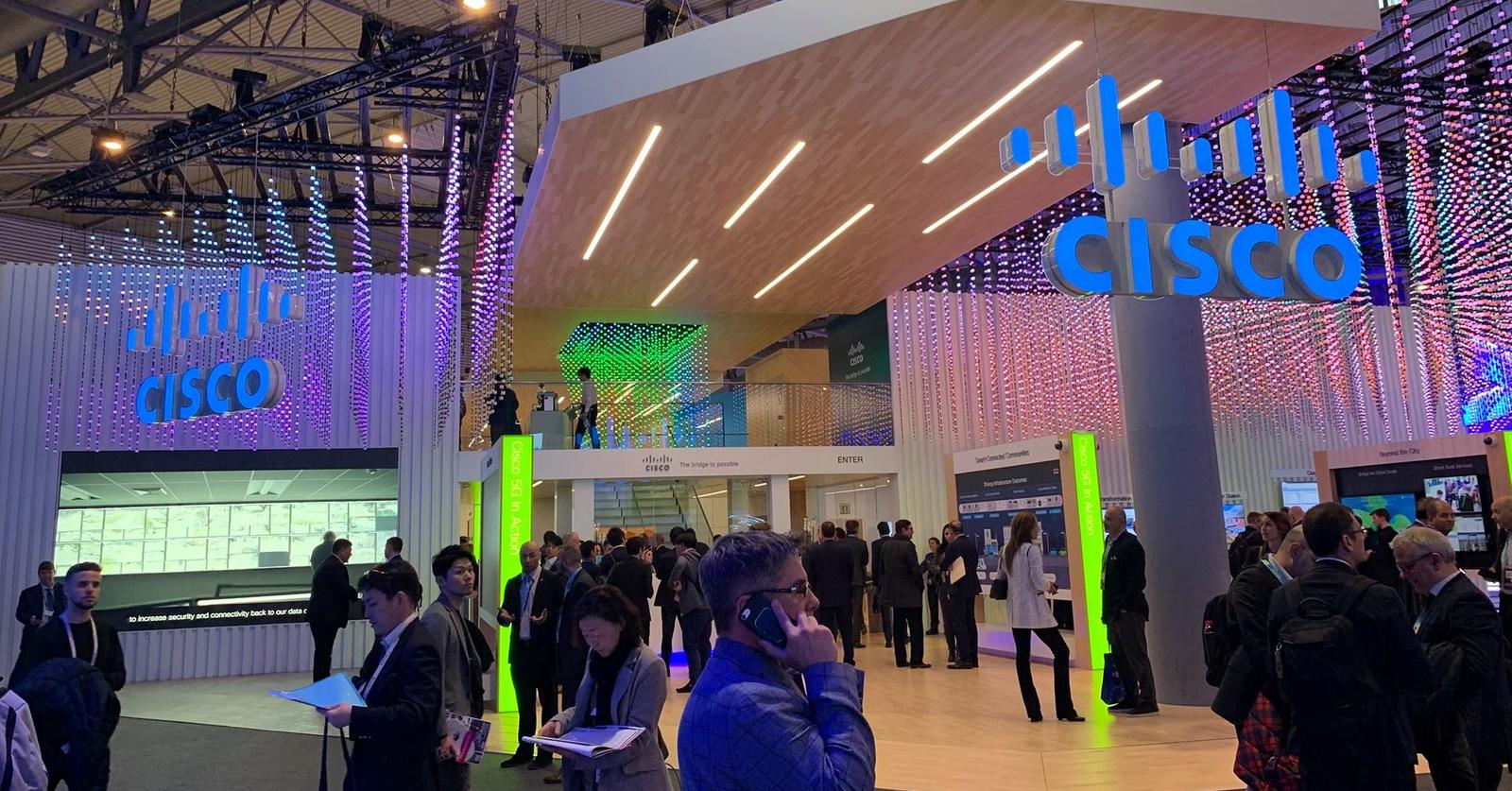 Is Cisco Stock a Buy or Sell?