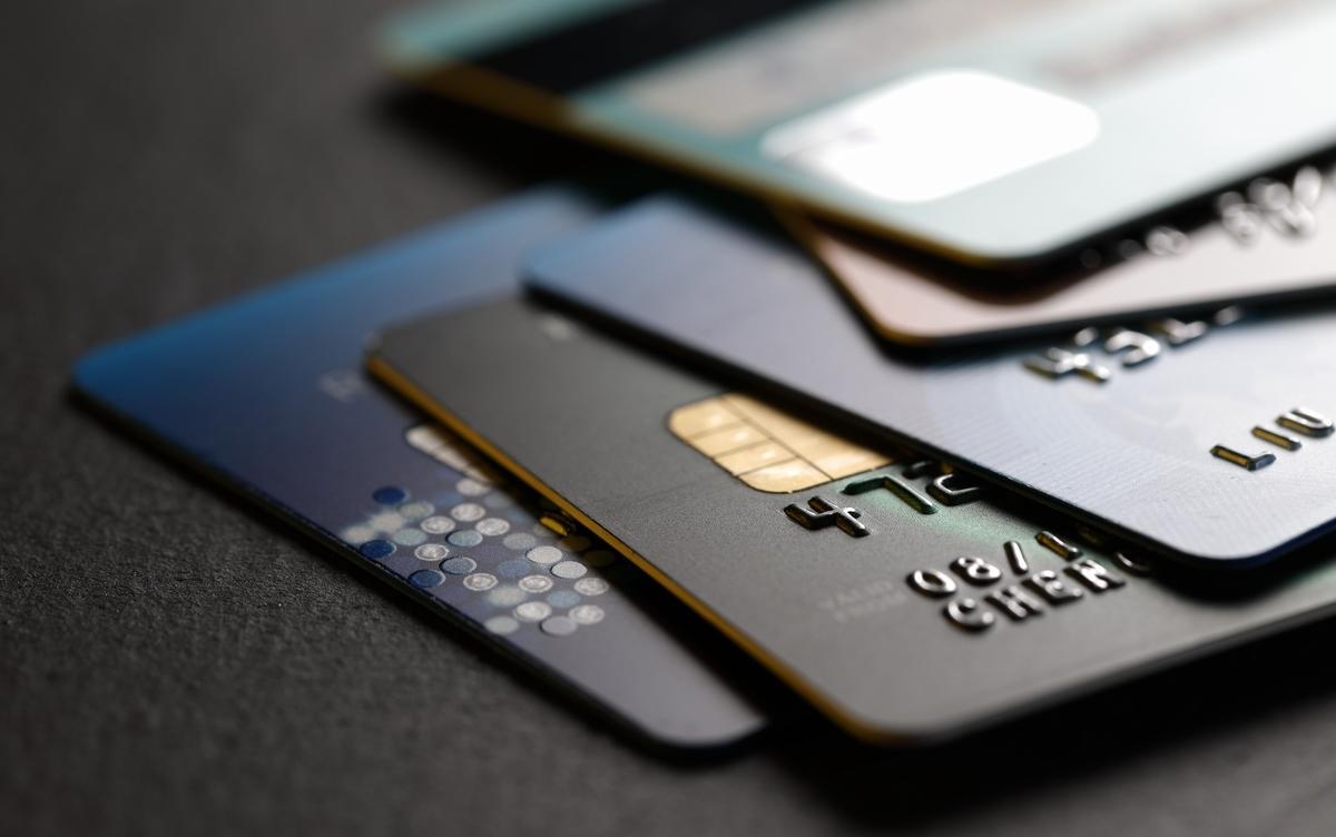 Are Discover Cards Good Here Are The Pros And Cons Are Discover Cards Good Here Are The Pros And Cons