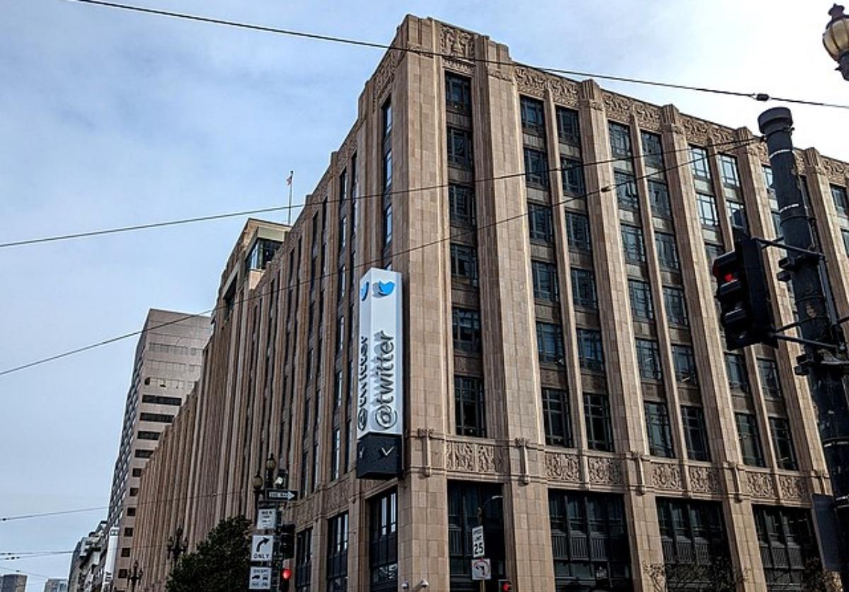 How to Bid on Twitter's HQ Auction in January
