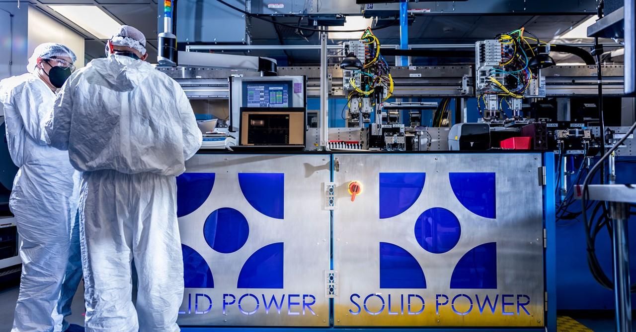 What's Solid Power's (SLDP) Stock Forecast After the DCRC Merger?