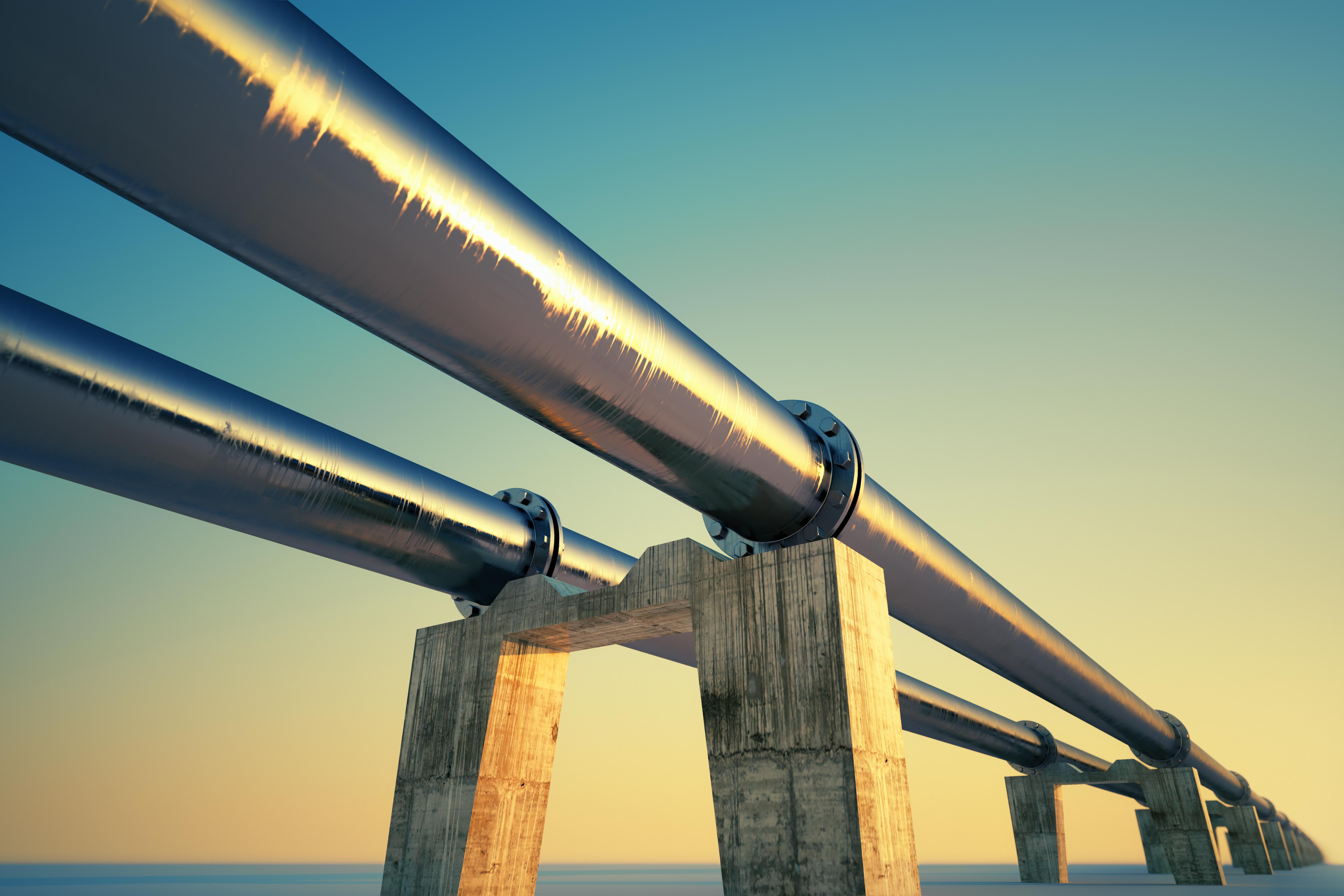 What Differentiates Energy Transfer Stock From Its Peers 