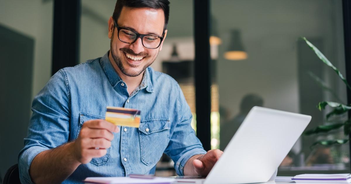 Are Discover Cards Good? Here Are the Pros and Cons