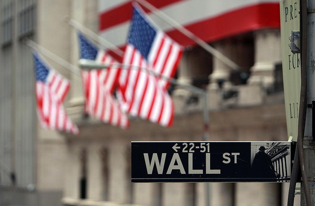 Underbanked vs. Unbanked: What's the Difference?