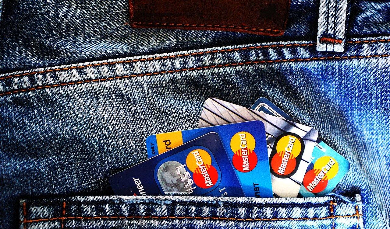 What Happens If You Max Out a Credit Card? Terms, Explained