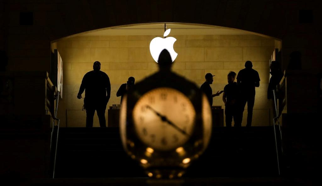 Apple Retail Workers Fight for a Union That Would Make Key Demands