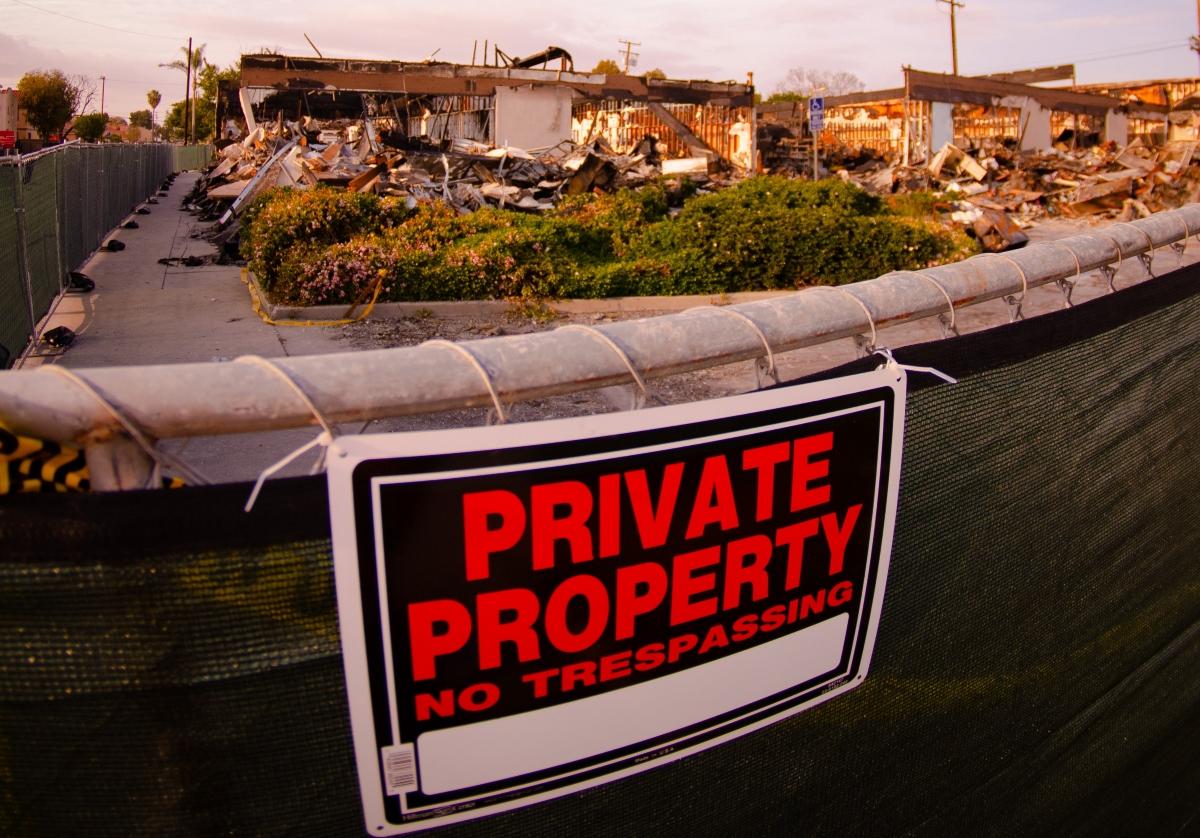 How to Dumpster Dive Safely and Legally — Tips for Beginners