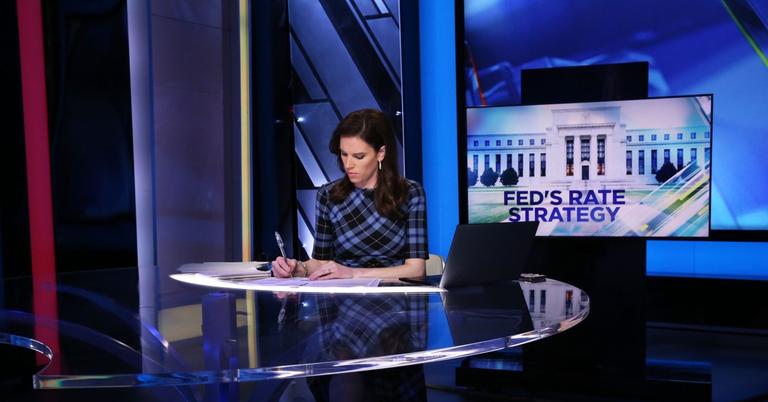 A Look At CNBC’s Female Anchors Today